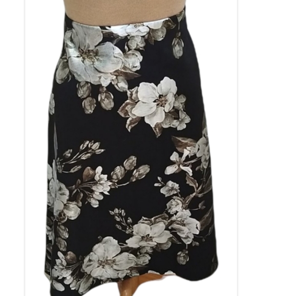 Carole Wren | Skirts | Carole Wren New York Clothing Co Floral Skirt ...